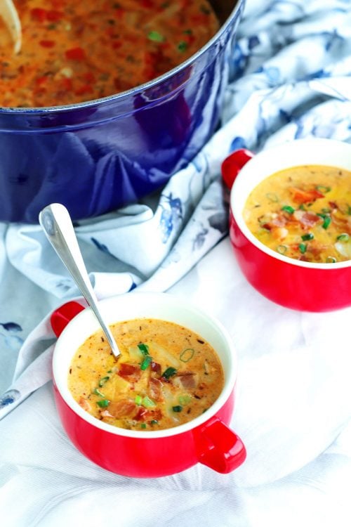 Kicked Up Creamy Clam Chowder - That Spicy Chick