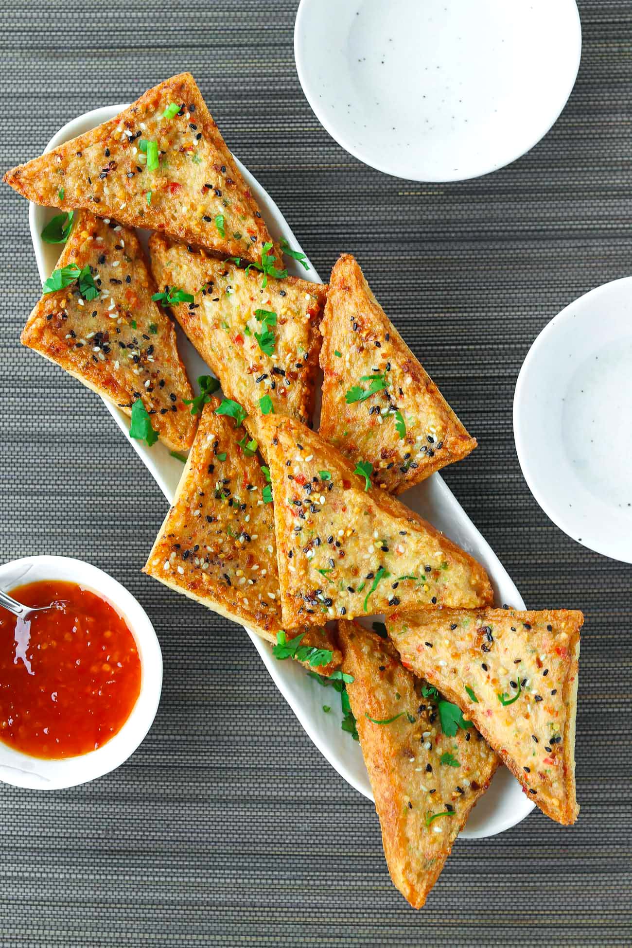 Spicy Prawn Toast (with Everything Bagel Seasoning!) - That Spicy Chick
