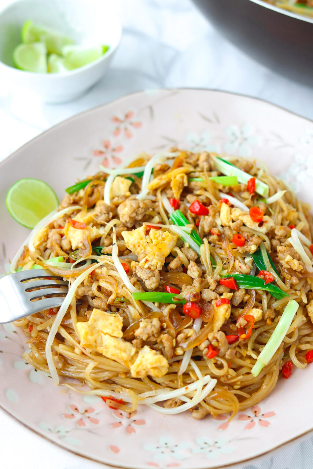 Pad Mee Korat (Pad Thai's spicier cousin!) - That Spicy Chick
