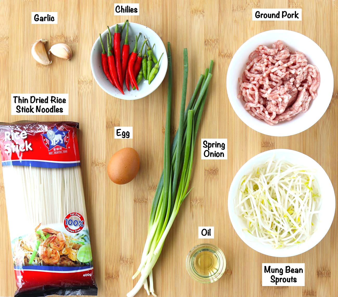 Pad Mee Korat (Pad Thai's spicier cousin!) - That Spicy Chick