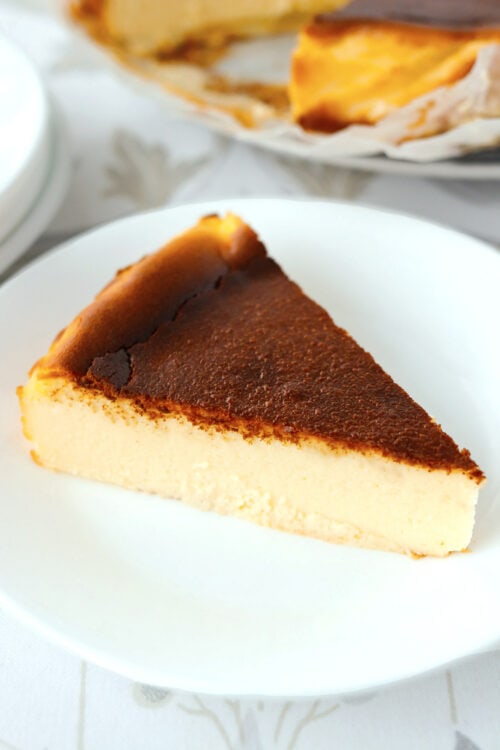Lemon Basque Burnt Cheesecake - That Spicy Chick