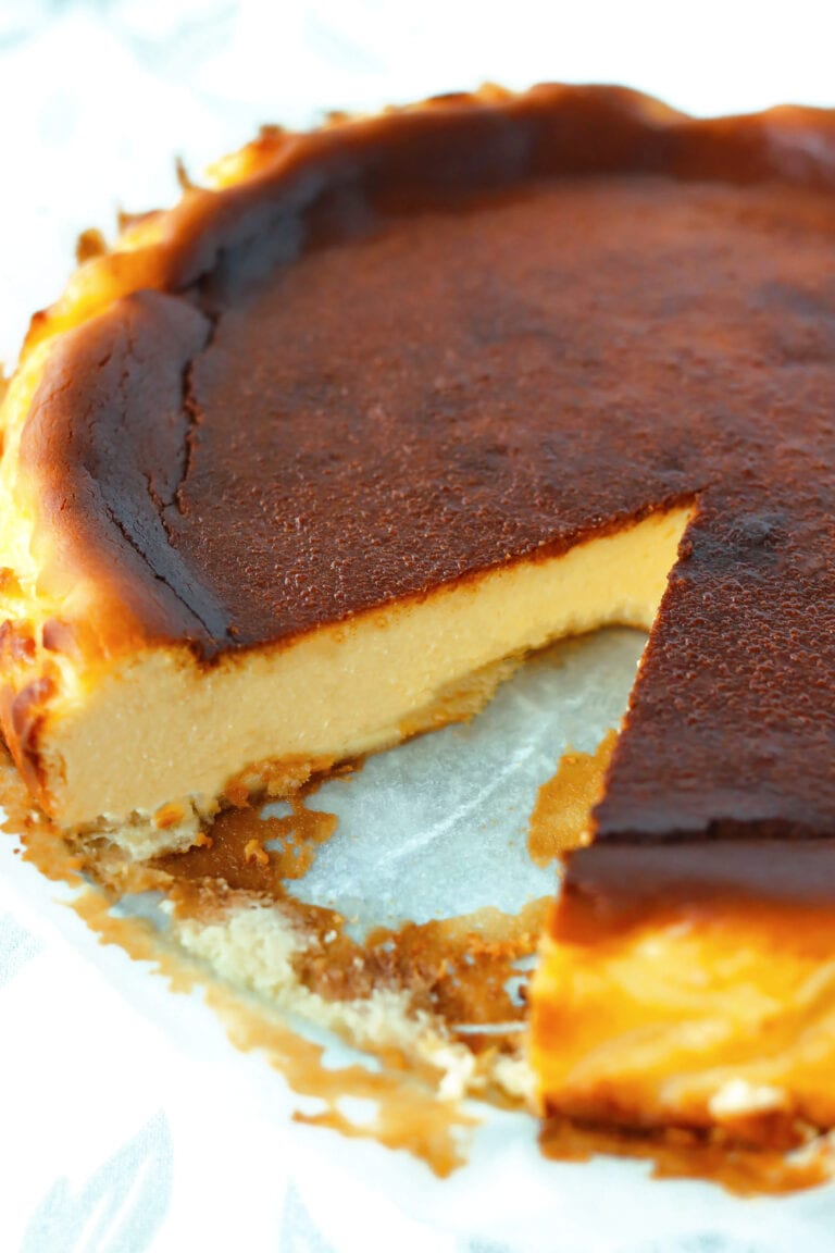Lemon Basque Burnt Cheesecake - That Spicy Chick