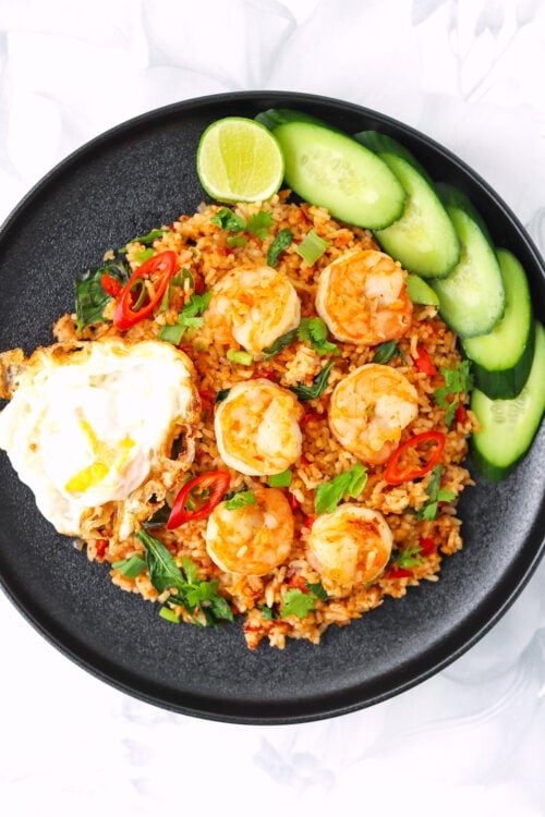 Thai Red Curry Fried Rice (with Juicy Shrimp!) - That Spicy Chick