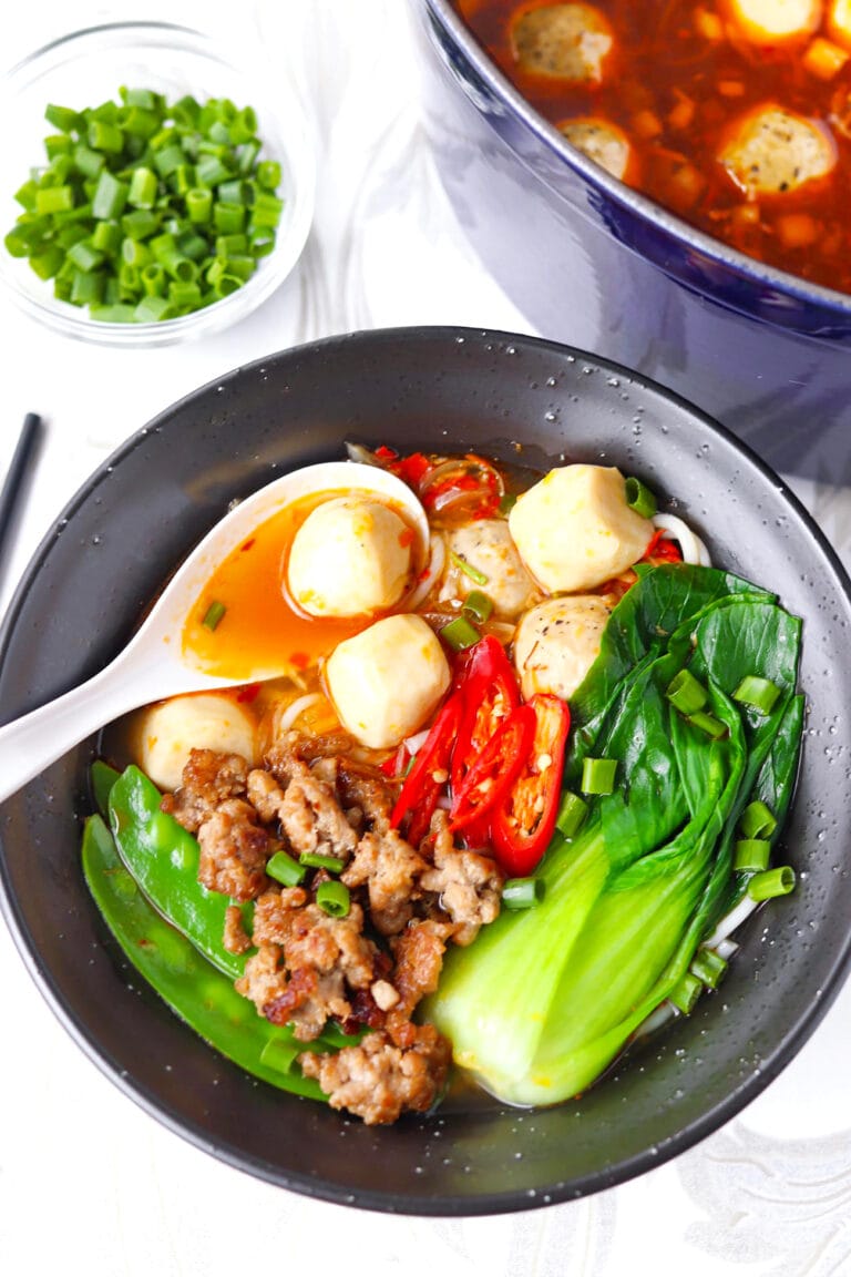 XO Noodle Soup (with Crispy Ground Pork & Fish Balls) - That Spicy Chick
