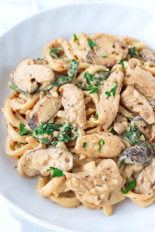 Creamy Mushroom Udon with Chicken - That Spicy Chick