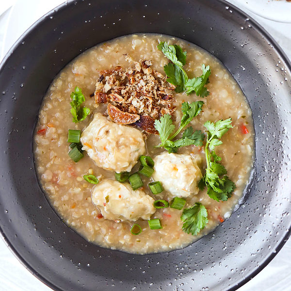 Thai Congee with Chicken Meatballs - That Spicy Chick