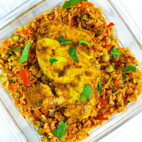 Peri Peri Chicken and Rice (Nando's Peri Peri Sauce!) - That Spicy Chick