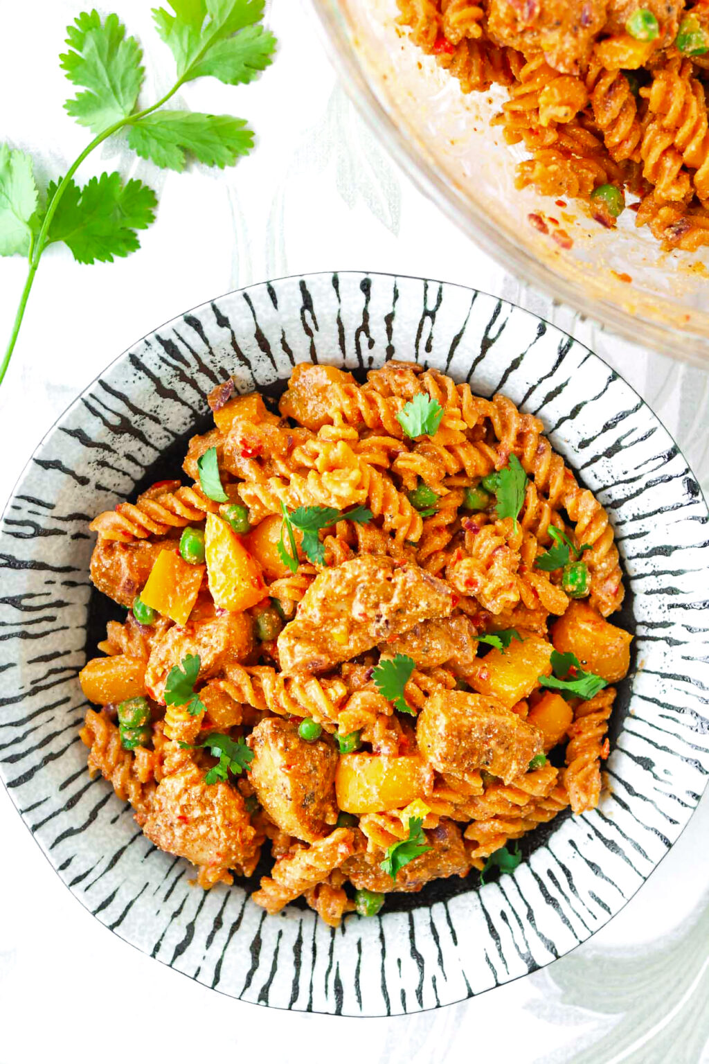 Creamy Peri Peri Chicken Pasta (High Protein!) - That Spicy Chick