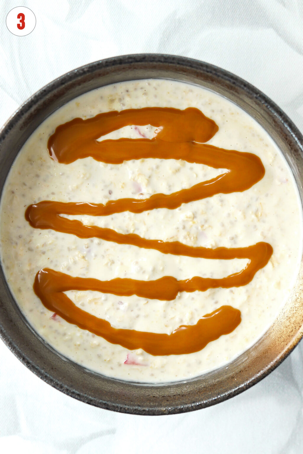 Biscoff Overnight Oats (35 grams protein) - That Spicy Chick