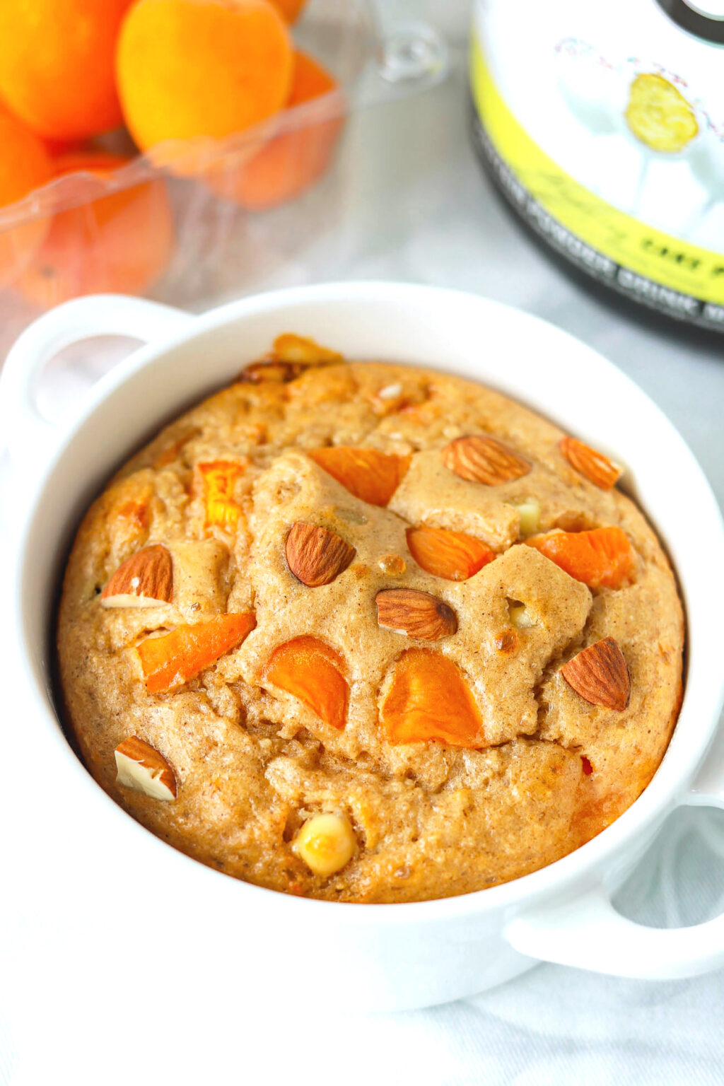 Apricot Almond Baked Oats - That Spicy Chick