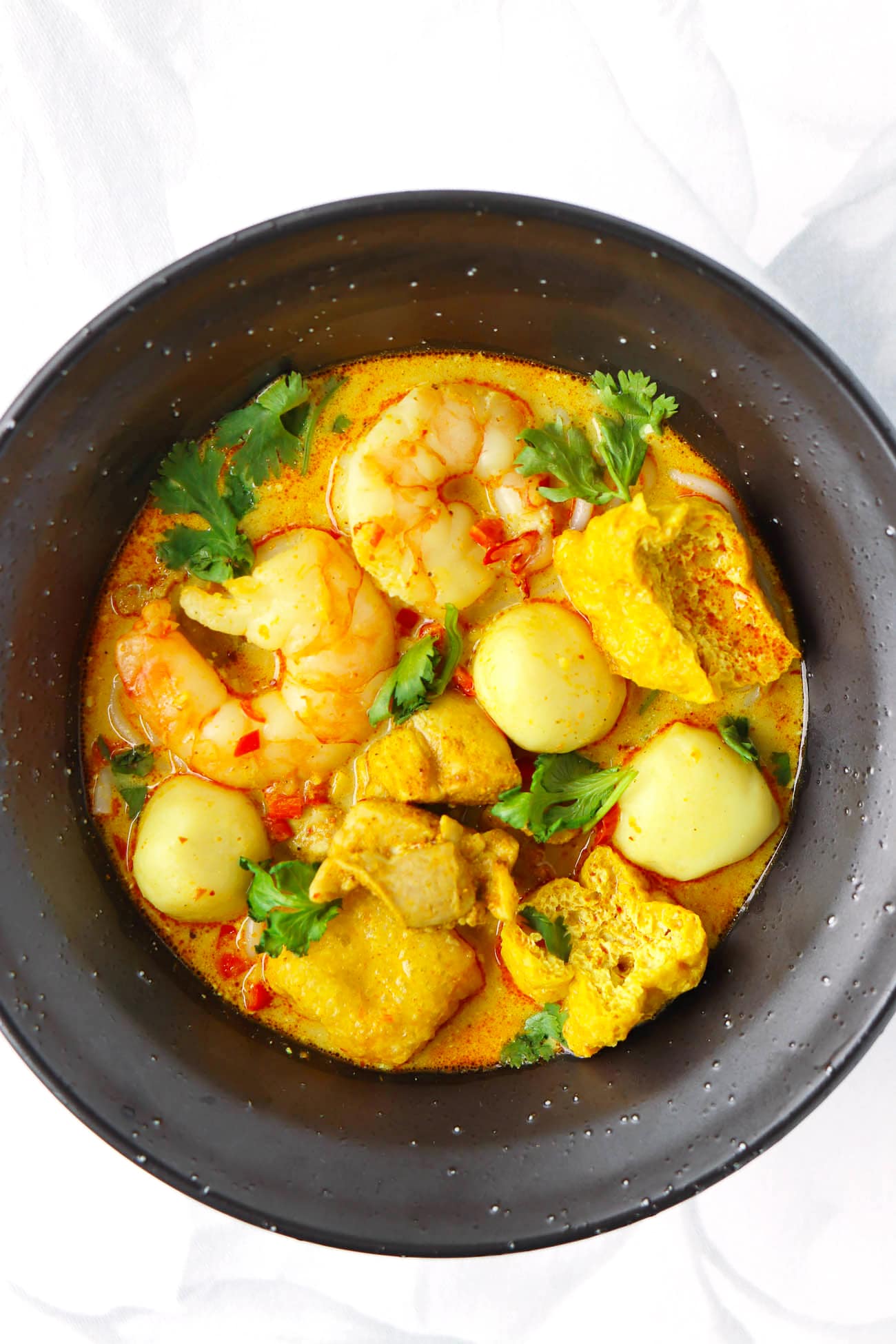 Easy Laksa Noodle Soup - That Spicy Chick