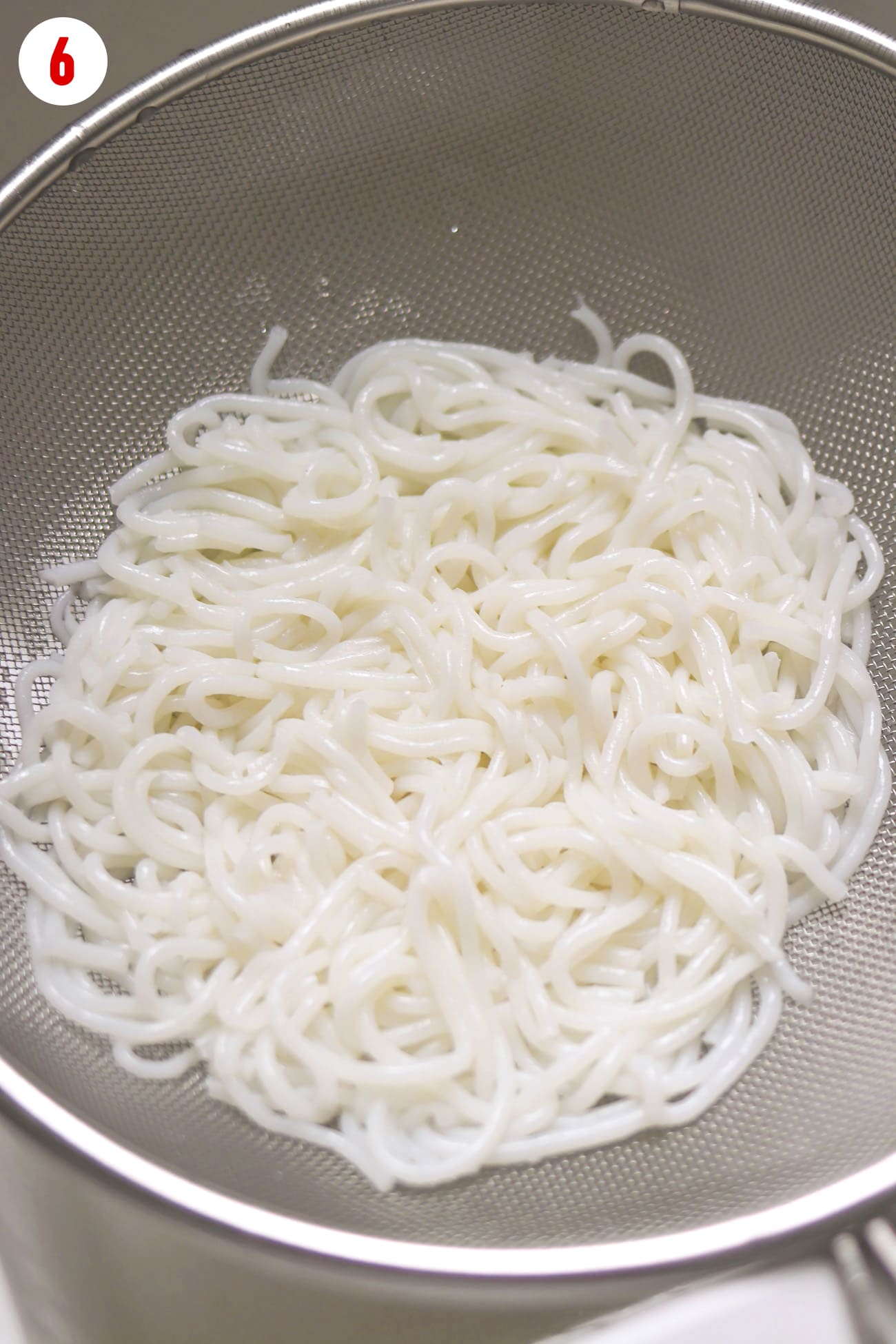 Easy Laksa Noodle Soup - That Spicy Chick