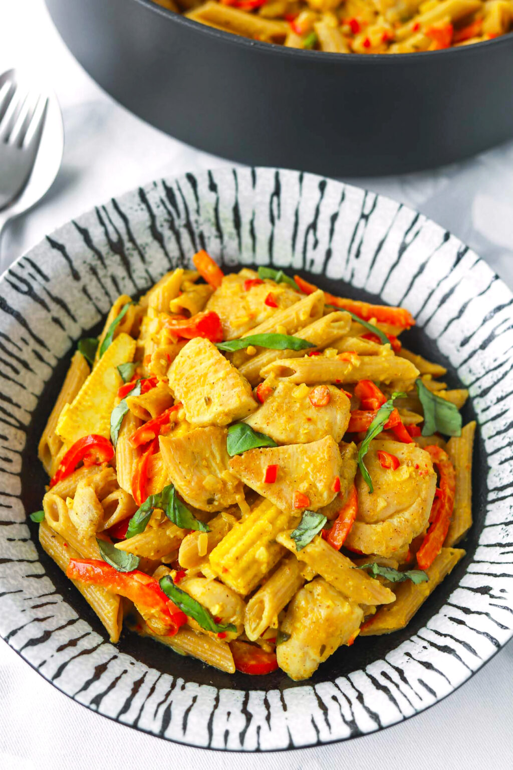 Creamy Chicken Curry Pasta with Thai Curry Paste - That Spicy Chick