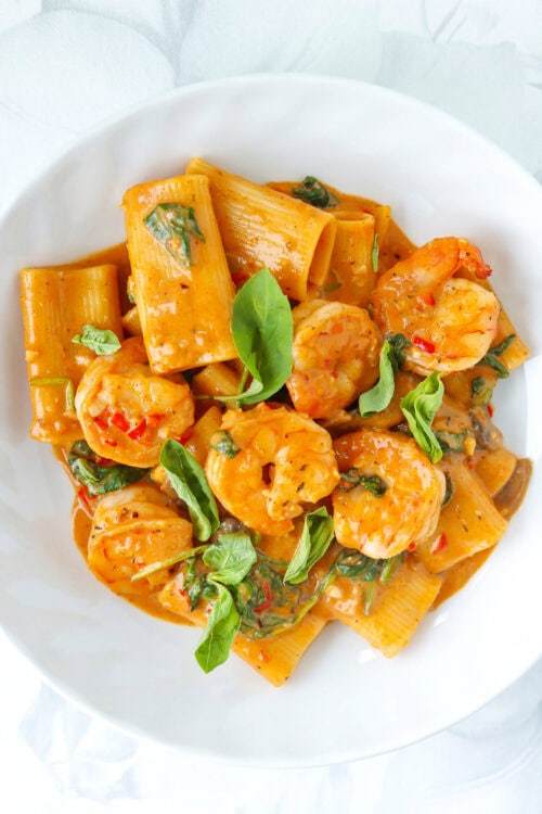 Creamy Gochujang Pasta with Shrimp - That Spicy Chick