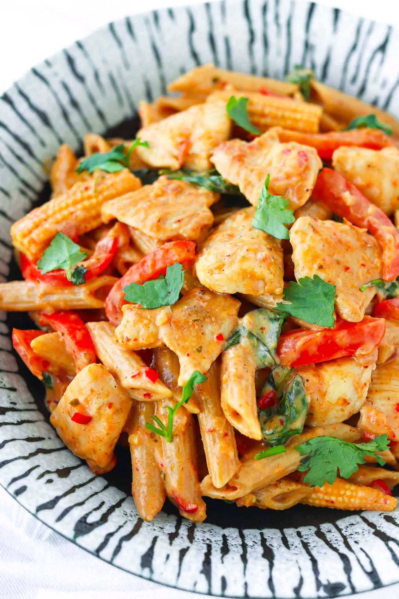 Thai Red Curry Chicken Pasta - That Spicy Chick