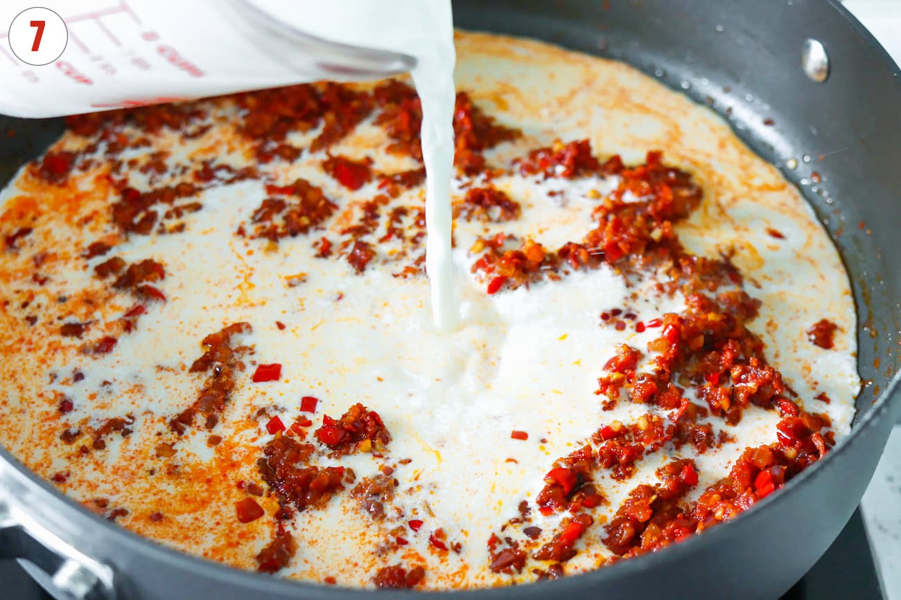 Spicy Nduja Pasta with Shrimp (Pasta con 'Nduja) - That Spicy Chick