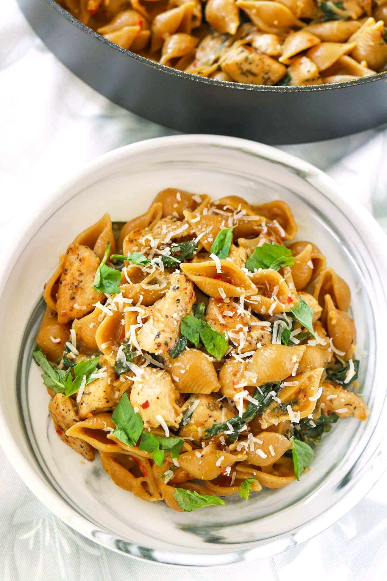 French Onion Chicken Pasta - That Spicy Chick
