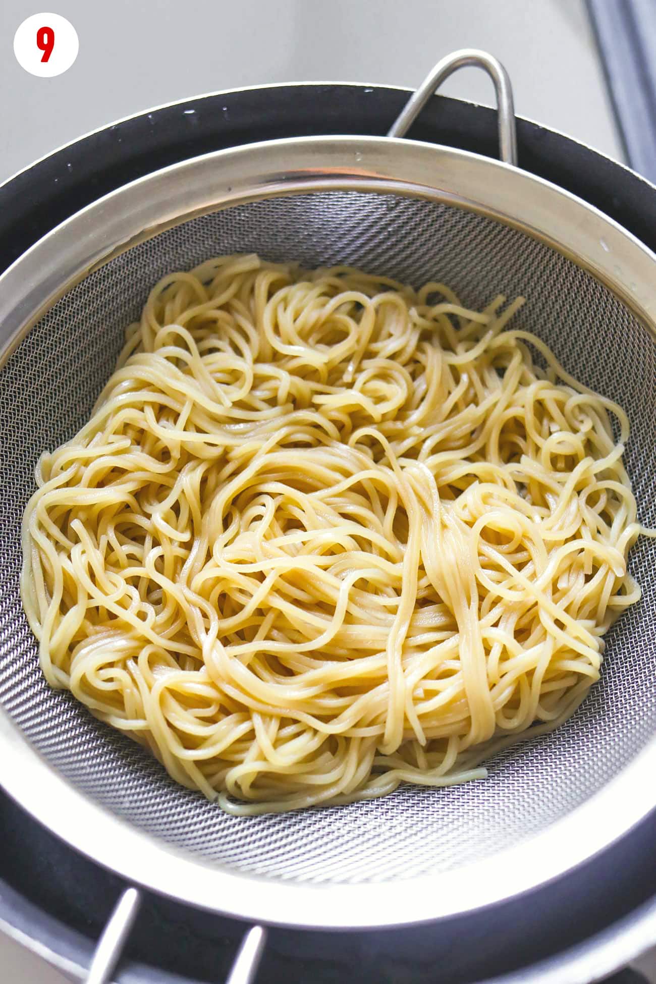 Green Curry Noodles - That Spicy Chick