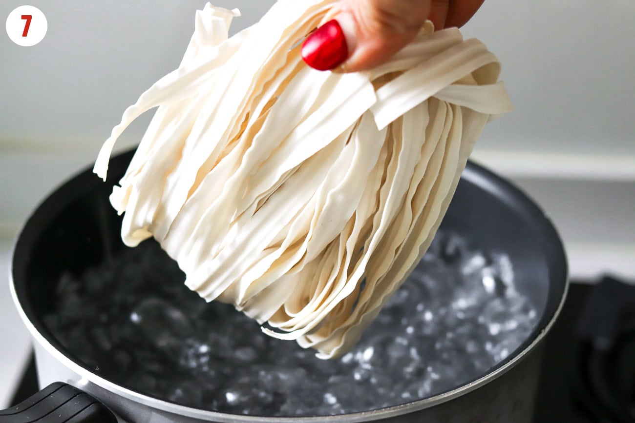 Spicy Pork Knife Cut Noodles (Squiggly Noodles Recipe) - That Spicy Chick